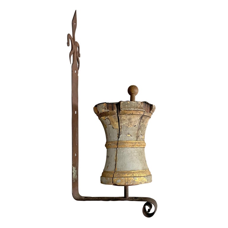 18th Century French Apothecary Shop Sign For Sale at 1stDibs