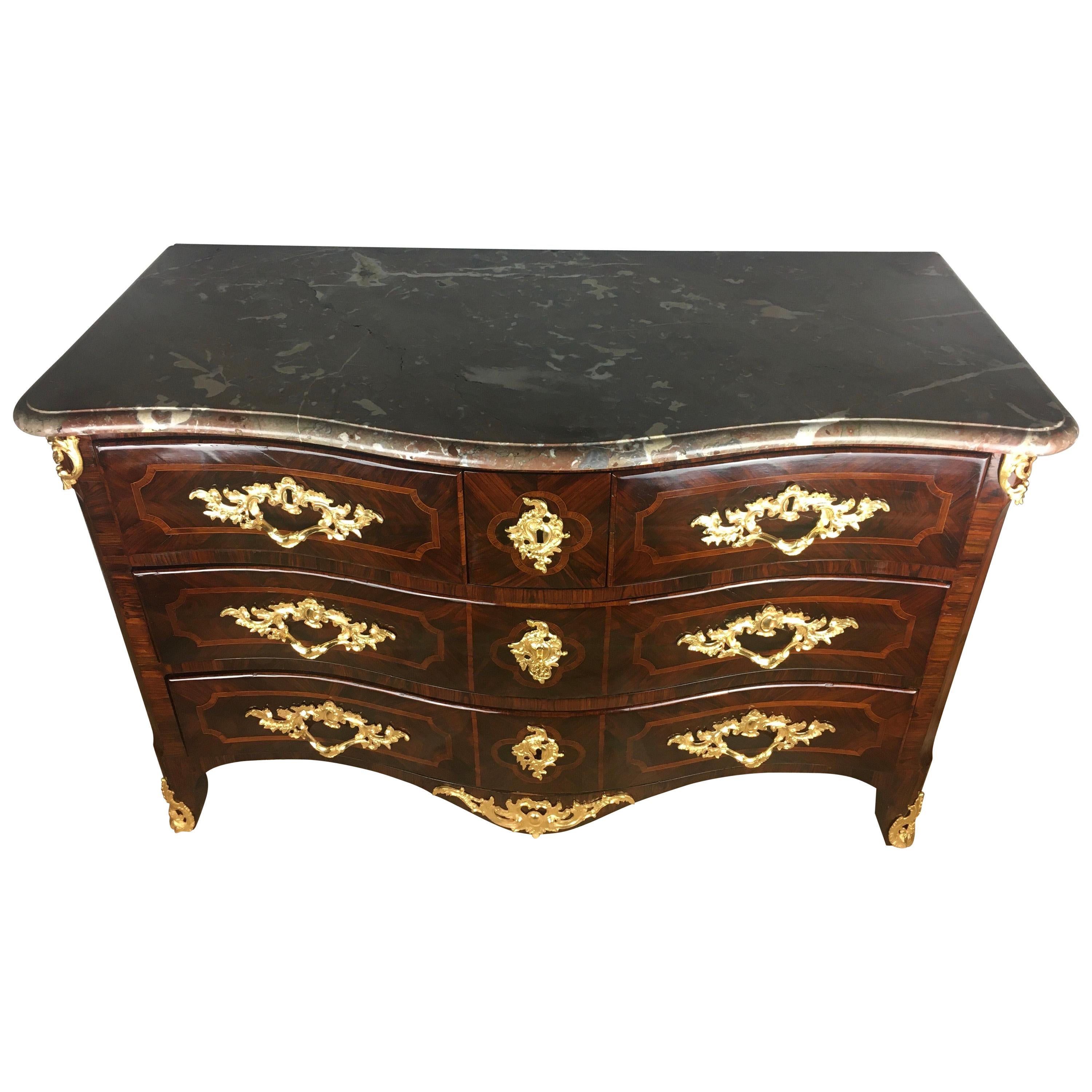 Elegant 18th Century French Louis XV Serpentine Commode at 1stDibs