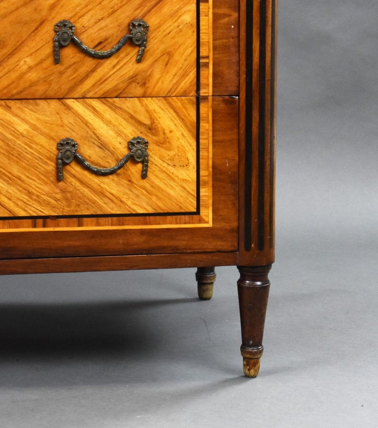 18th Century French Marble Topped Commode For Sale at 1stDibs