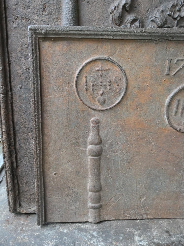 18th Century French 'Pillars with IHS Monogram' Fireback For Sale at ...