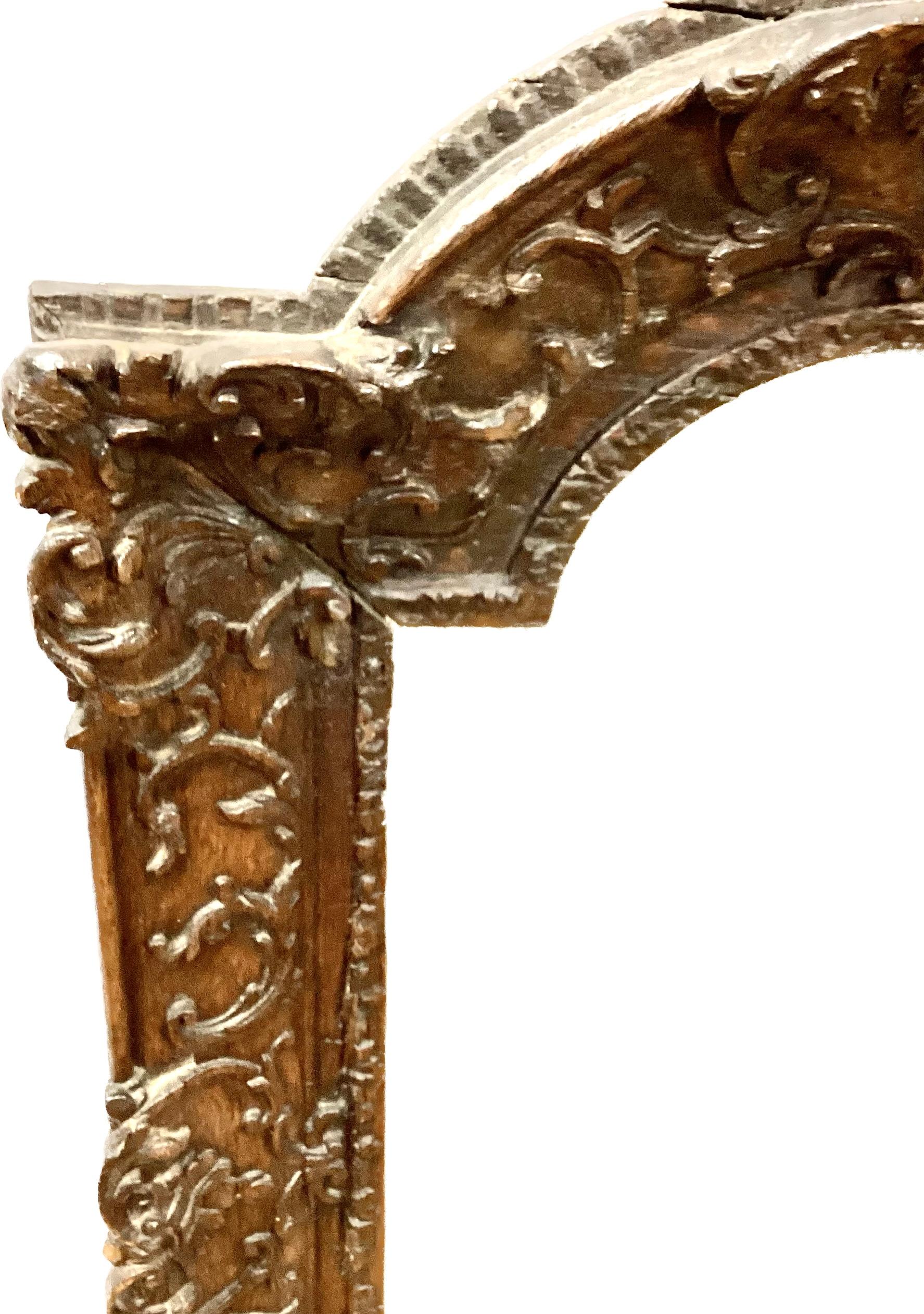 18th Century French Regence Carved Wooden Mirror For Sale at 1stDibs