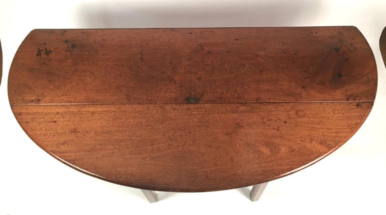 18th Century Georgian English Hunt Gate Leg Table at 1stDibs