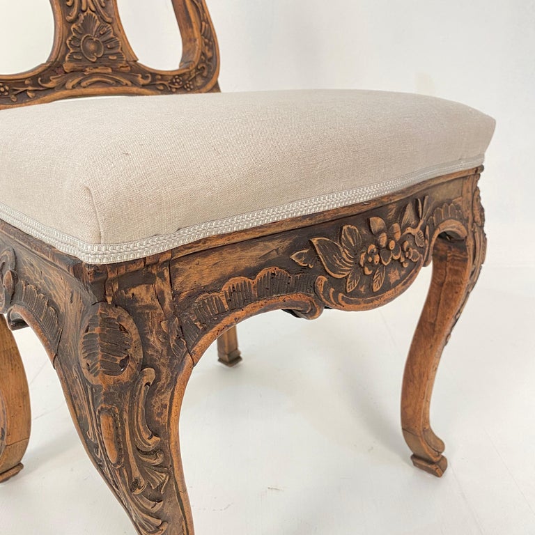 18th Century German Baroque Chair in Carved Walnut, circa 1740 For Sale ...