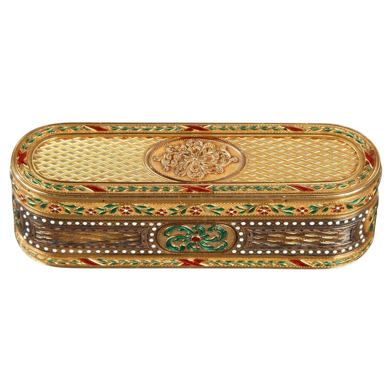 18th Century Gold and Enamel Snuff-Box For Sale at 1stDibs