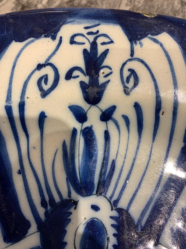 18th Century Hand Painted Dutch Delft Platter For Sale at 1stDibs