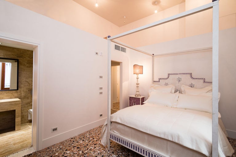 18th Century Hand-Painted Venetian Style Queen Size White Canopy ...