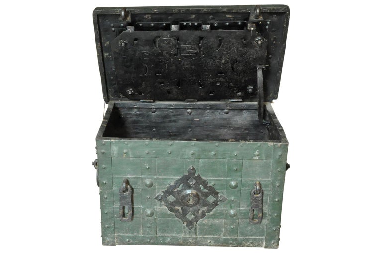 18th Century Iron Nuremberg Strong Box, Trunk at 1stDibs | nuremberg ...