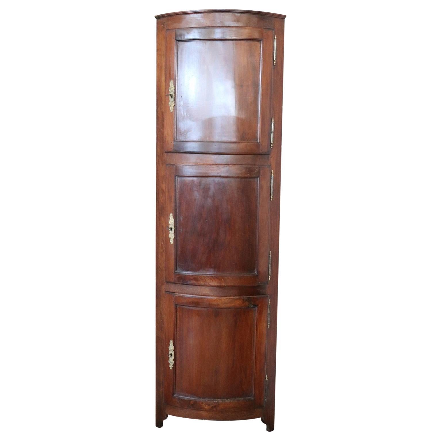 18th Century Italian Antique Corner Cupboard or Corner Cabinet in Solid ...