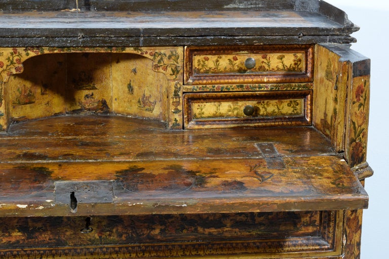 18th Century, Italian Baroque Lacquered Wood Chest of Drawers For Sale ...
