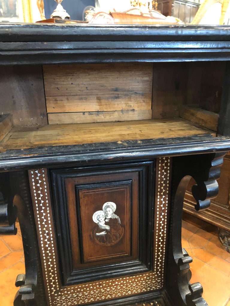 18th Century Italian Baroque Walnut Ivory Kneeler Faldstool, 1720s ...