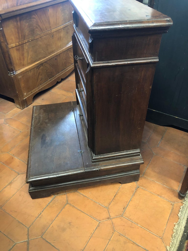 18th Century Italian Louis XV Walnut Kneeler Faldstool with Secret Draw ...