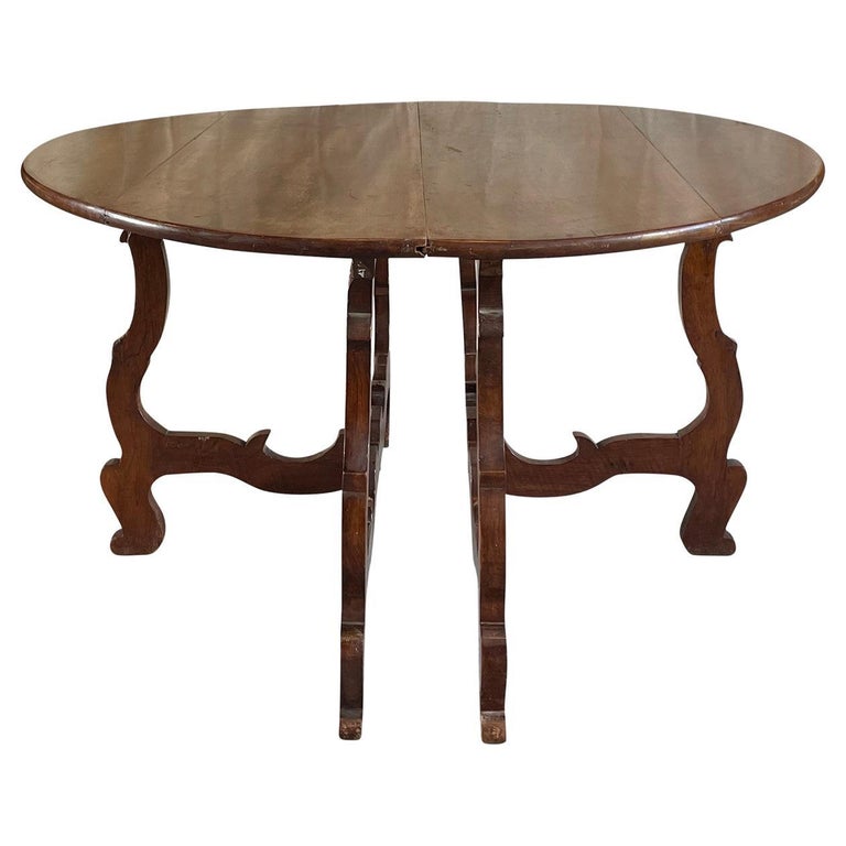 18th Century Italian Pair of Baroque Walnut End Tables, Tuscan Console ...