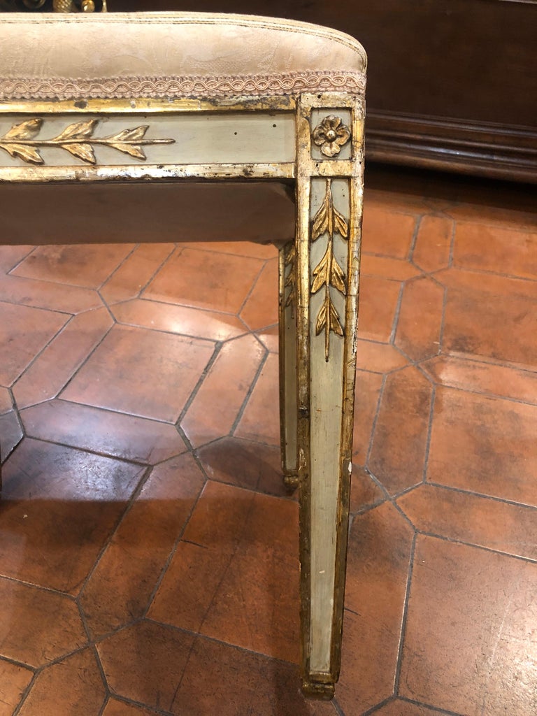 18th Century Italian Roman Wood Lacquer Gilt Stool, 1780s For Sale at ...