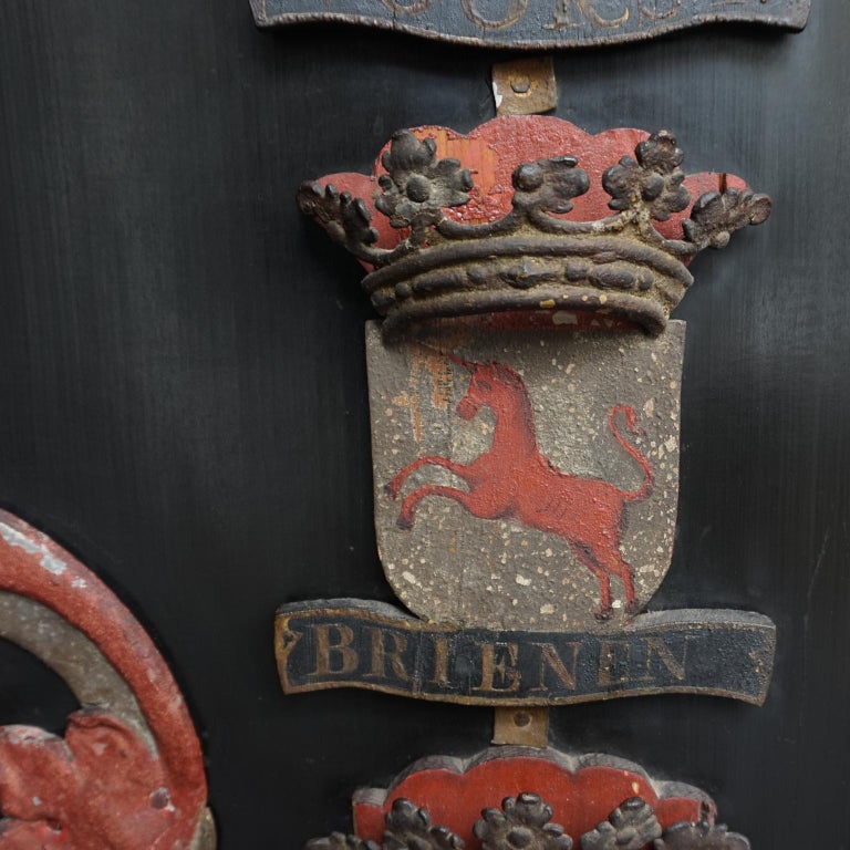 18th Century Large Carved Polychrome Dutch 'Hacfort' Heraldic Shield at ...