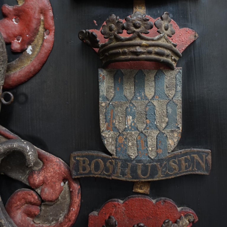 18th Century Large Carved Polychrome Dutch 'Hacfort' Heraldic Shield at ...
