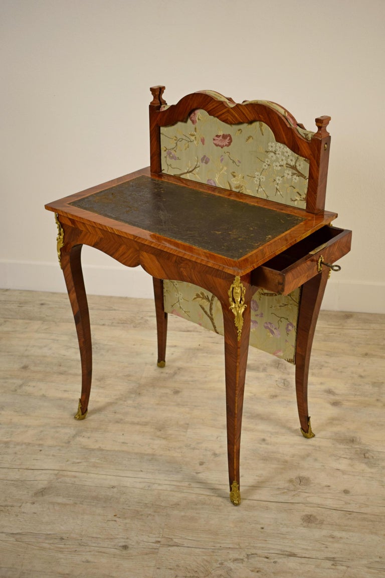 18th Century Louis XV Wood French Writing Table For Sale at 1stDibs ...