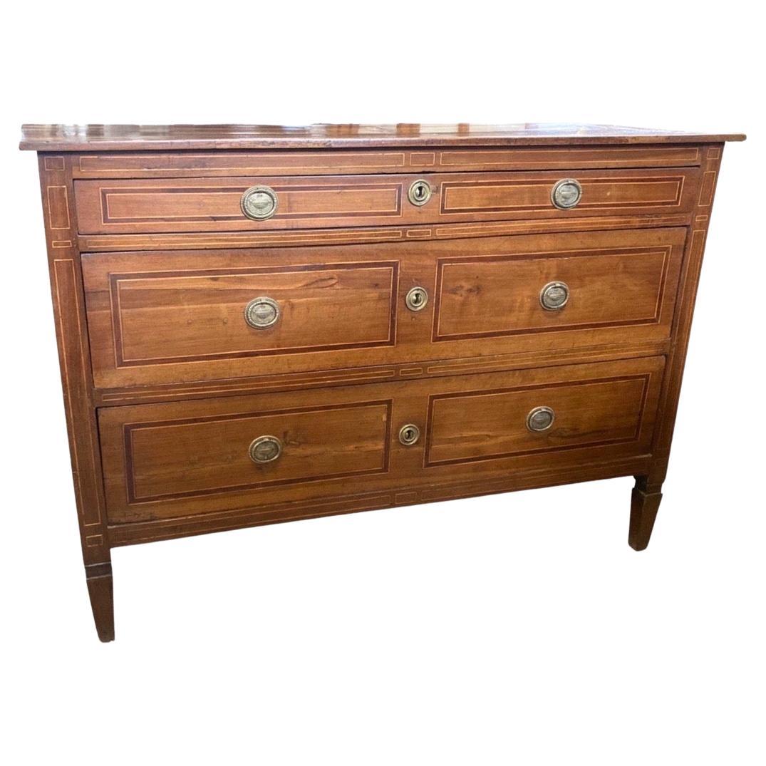 Large 18th Century Walnut Commode with Inlay and Shaped Front For Sale ...