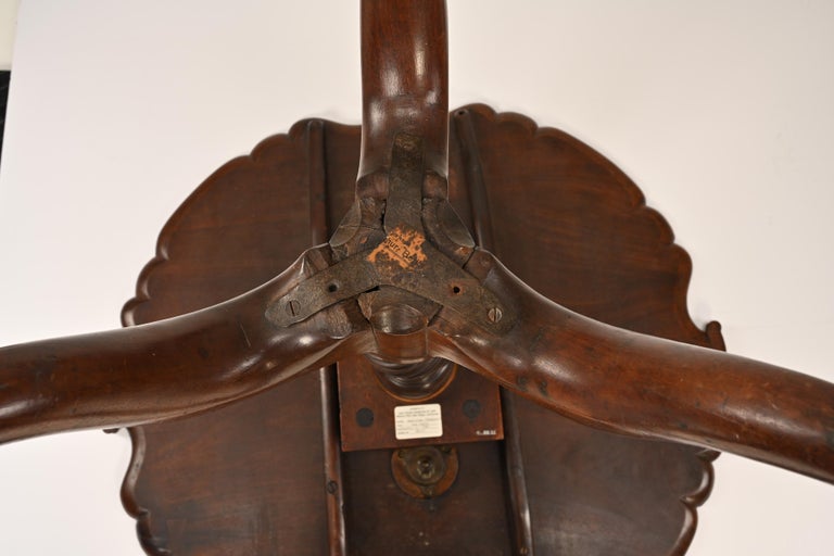 18th Century Mahogany Pie Crust Tea Table For Sale at 1stDibs