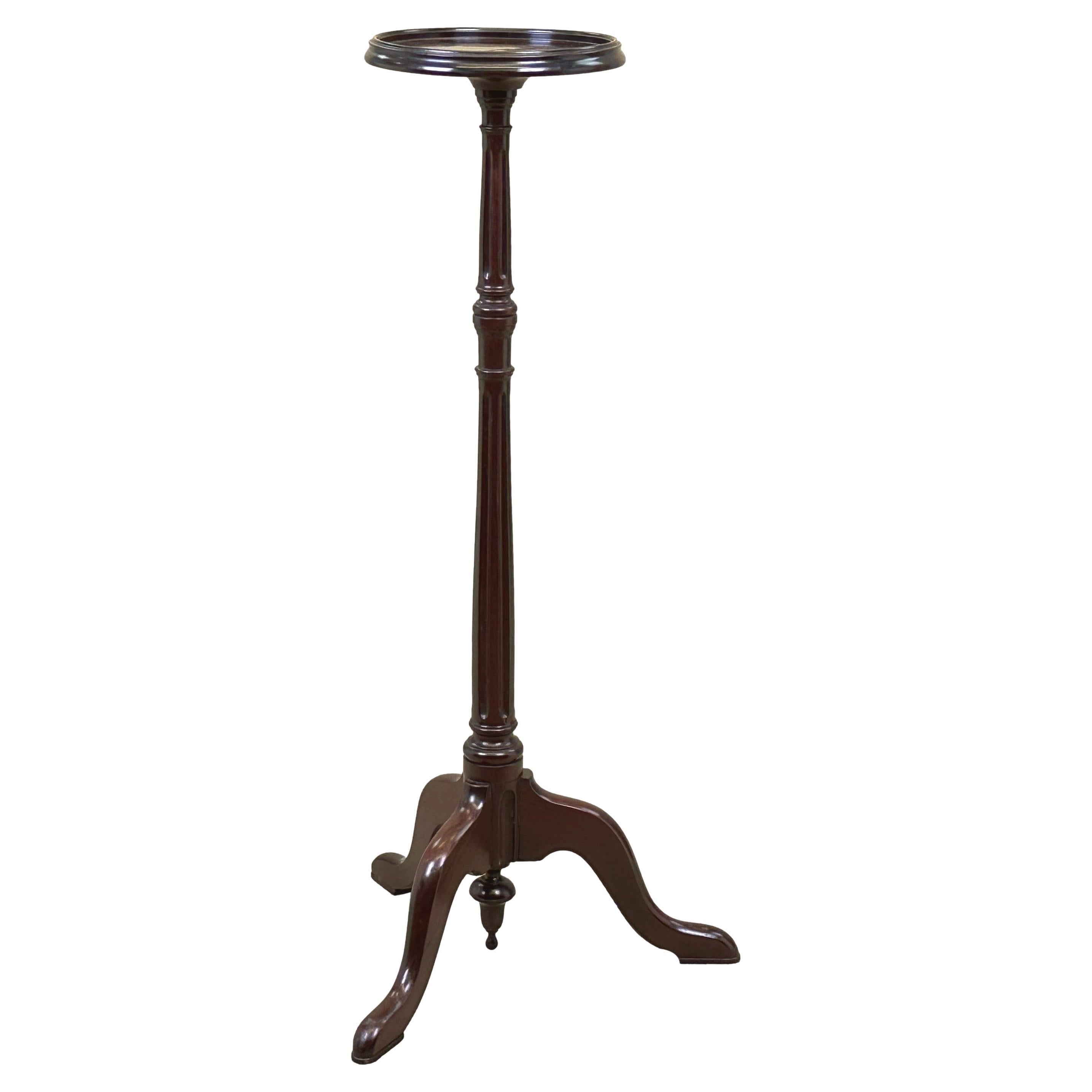 18th Century Mahogany Torchere Stand For Sale at 1stDibs
