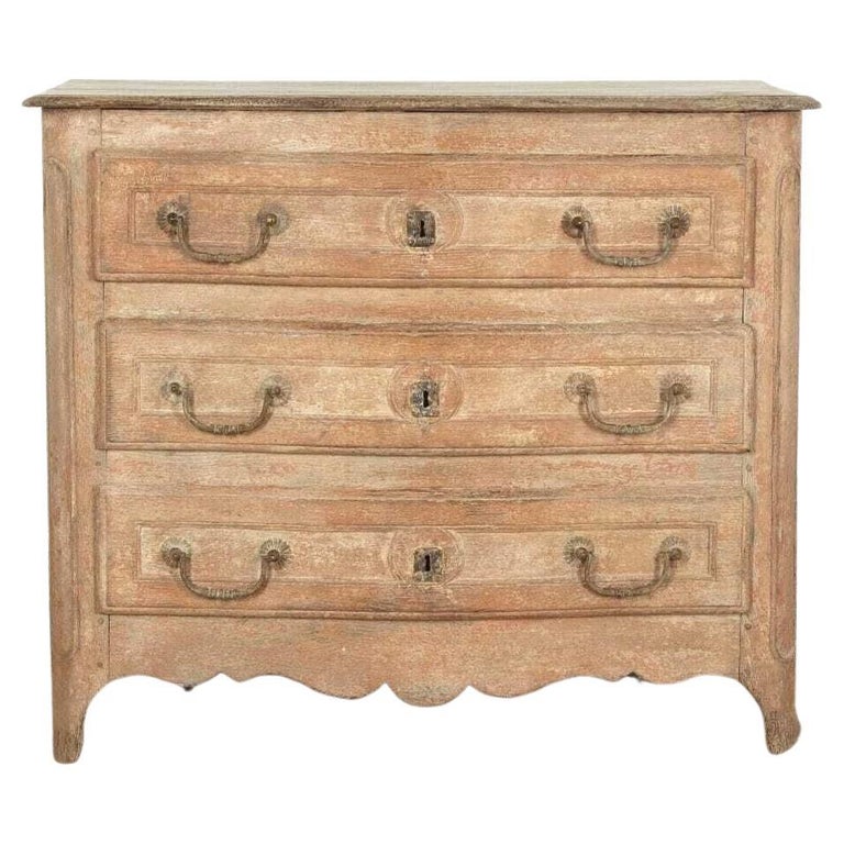 18th Century Oak Commode at 1stDibs