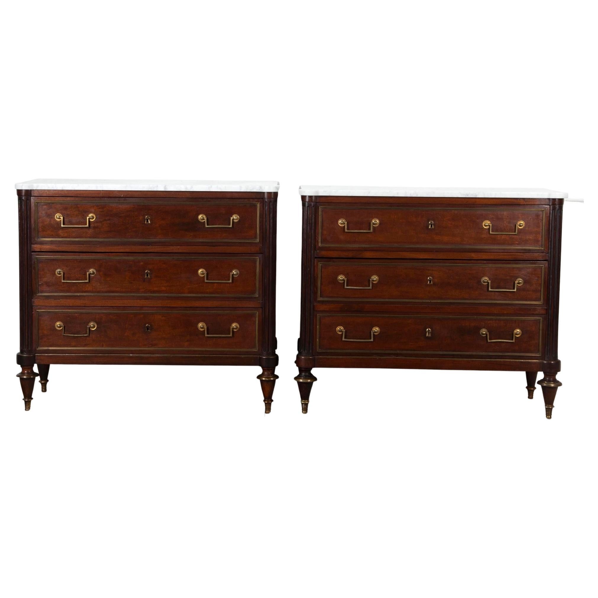 18th Century Pair of French Commodes at 1stDibs