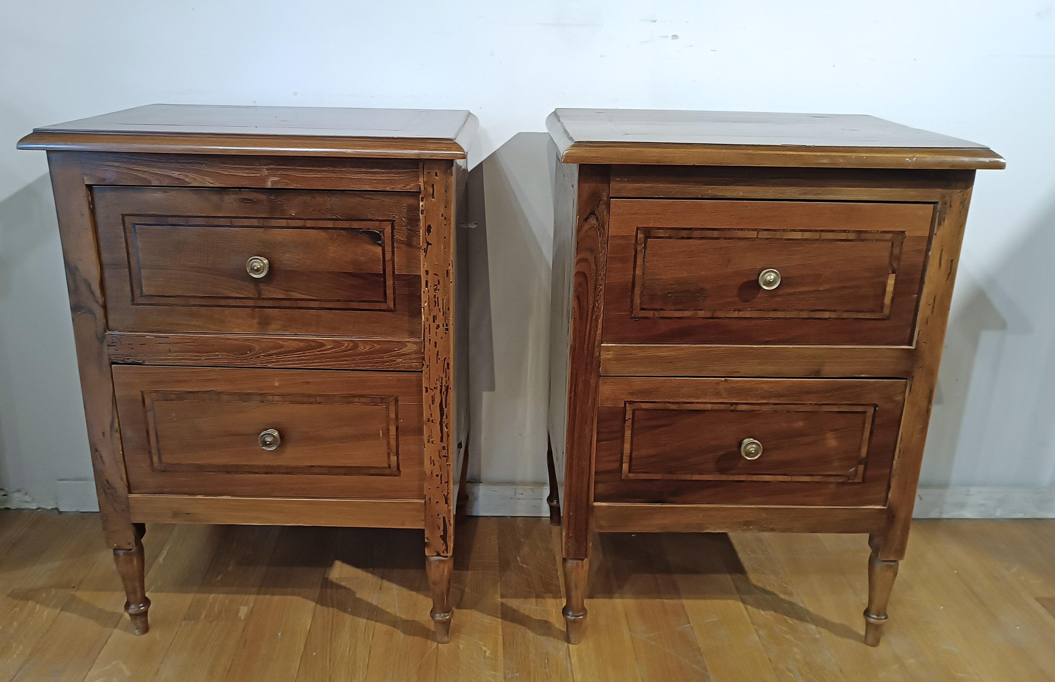 18th CENTURY PAIR OF NEOCLASSIC NIGHTSIDE TABLES IN SOLID WALNUT For ...