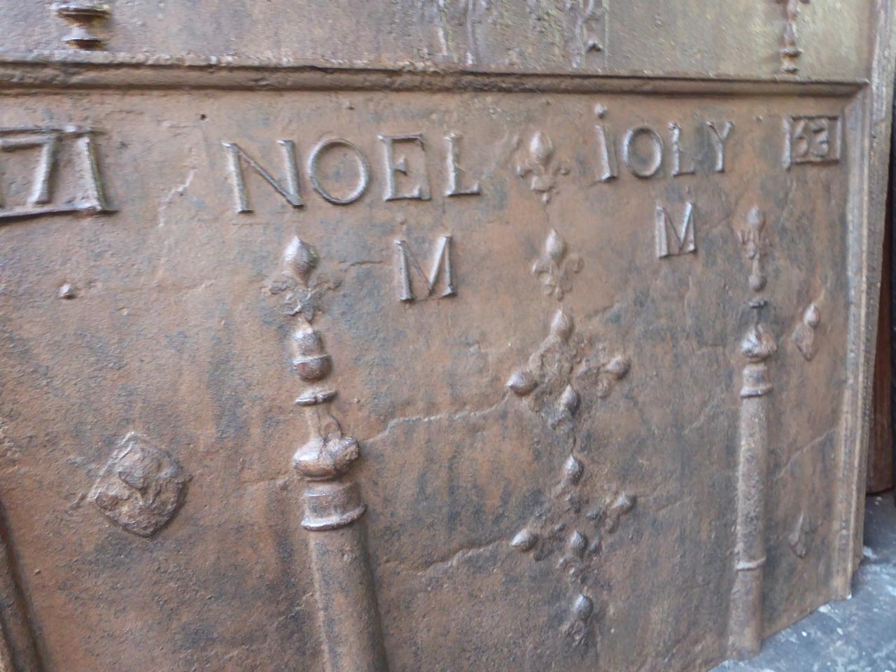 18th Century Pillars with Fleurs-de-Lys Fireback / Backsplash For Sale ...