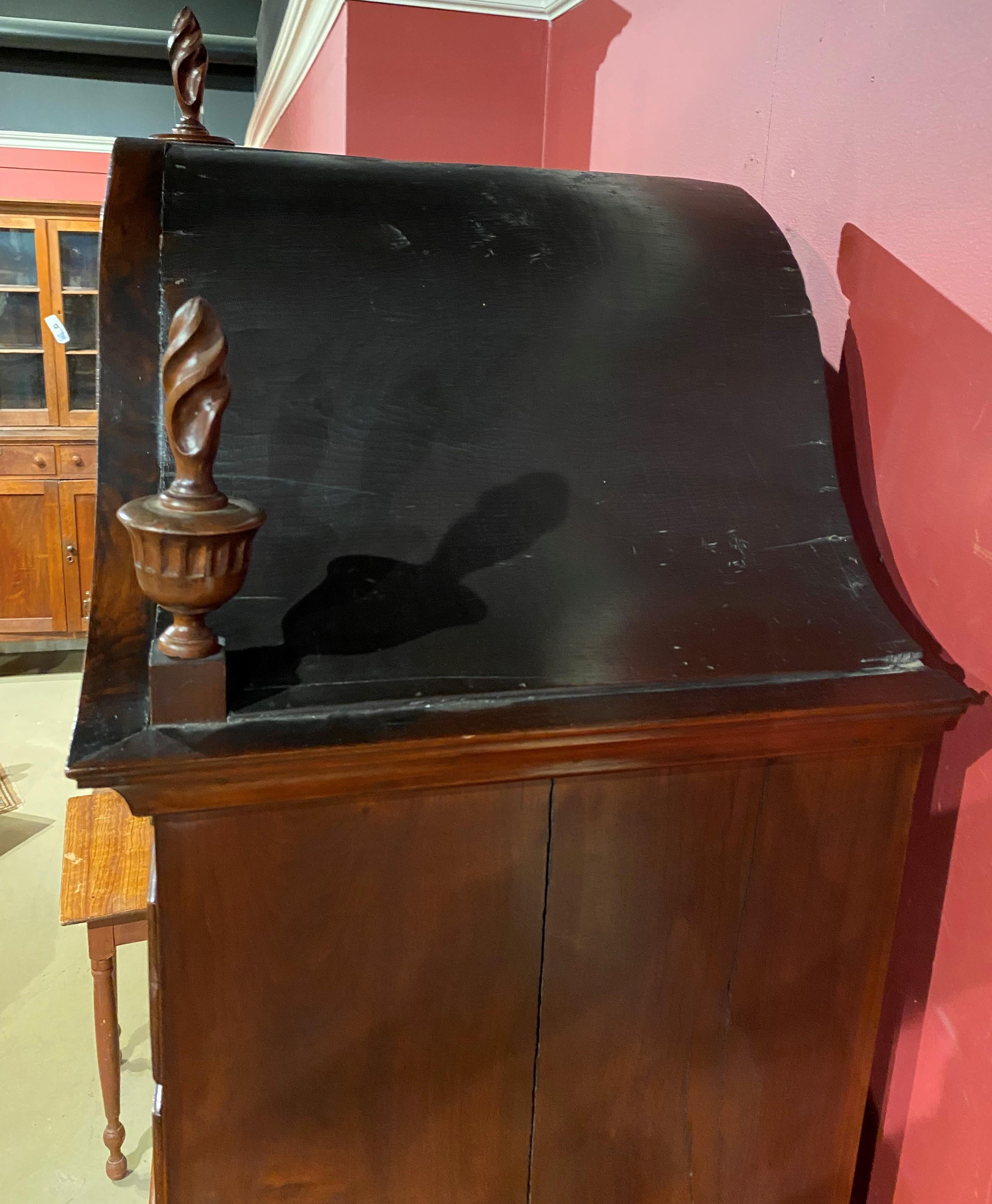 18th Century Queen Anne Bonnet Top Walnut Highboy, Newport, Rhode ...