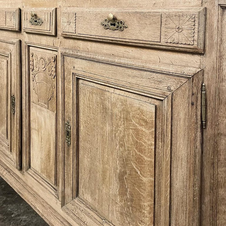 18th Century Rustic Country French Buffet For Sale at 1stDibs