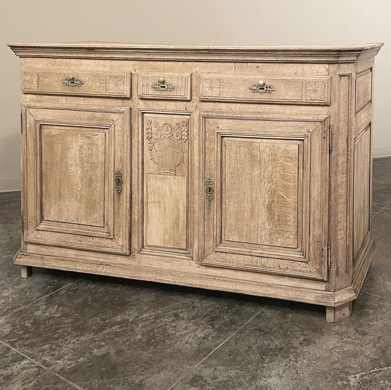 18th Century Rustic Country French Buffet For Sale at 1stDibs