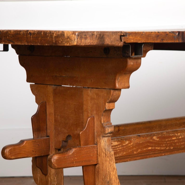 18th Century Scandinavian Spruce Table For Sale at 1stDibs