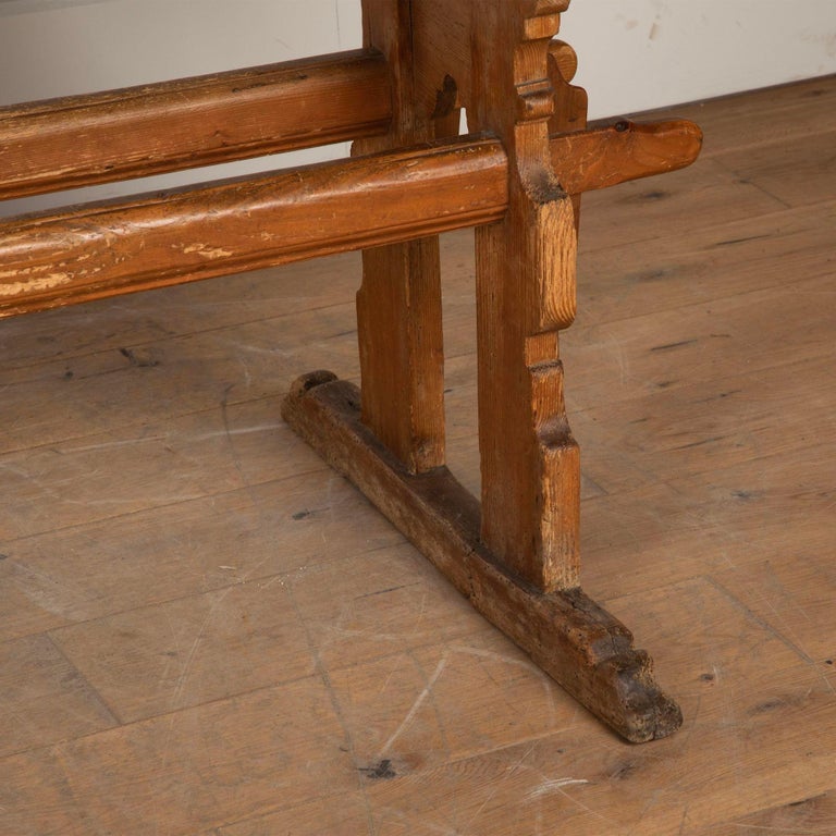 18th Century Scandinavian Spruce Table For Sale at 1stDibs