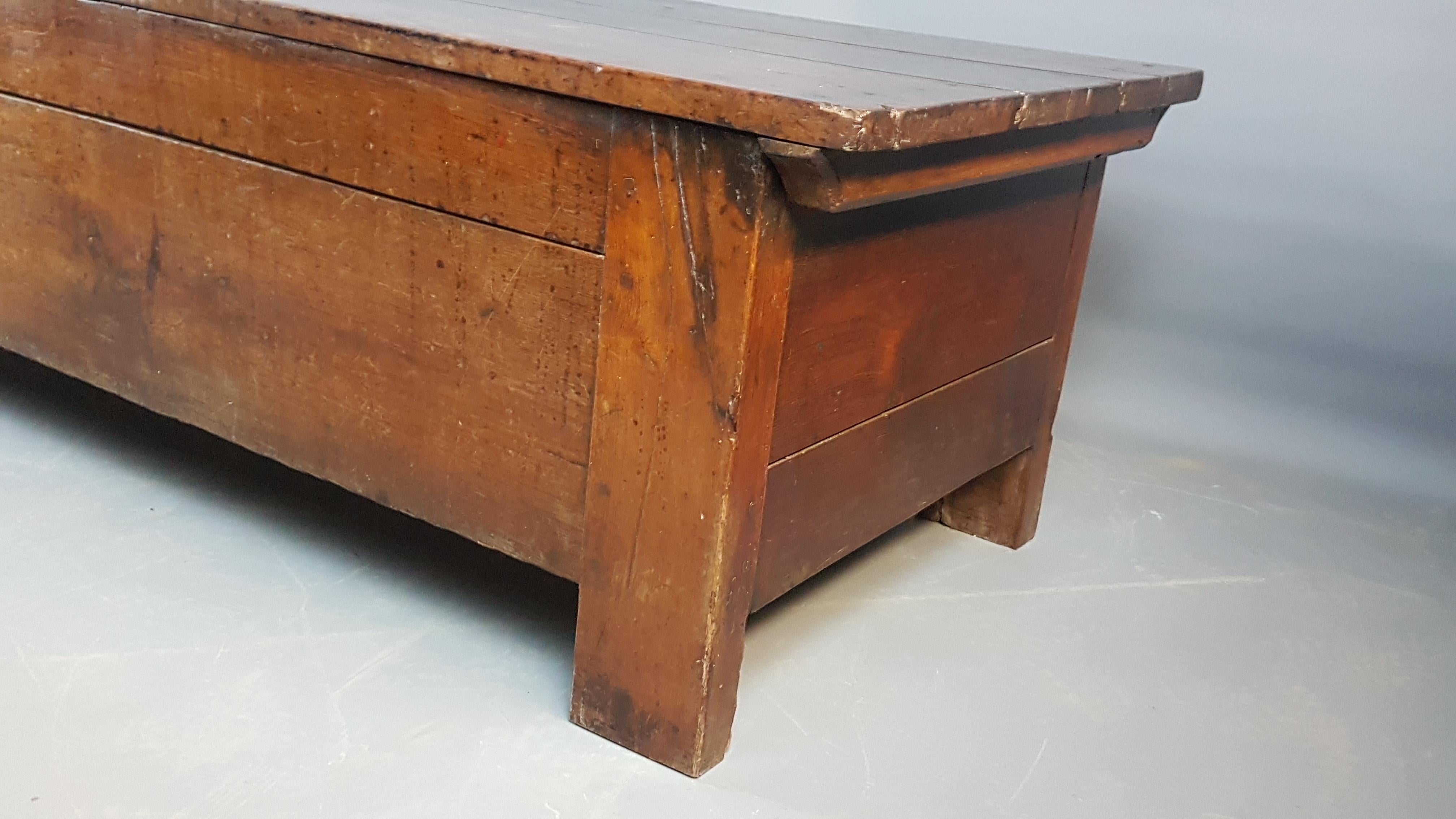 18th Century Scandinavian Walnut Coffer For Sale at 1stDibs