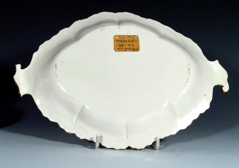 18th-Century Shell-Edge Creamware Sauce Tureen Puce-Decorated by Neale ...