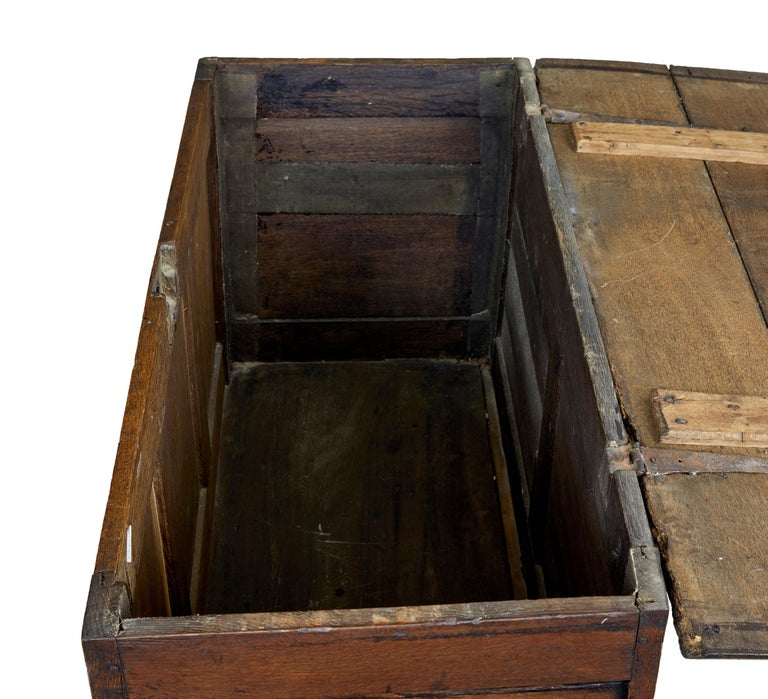 18th Century Small English Oak Coffer For Sale at 1stDibs