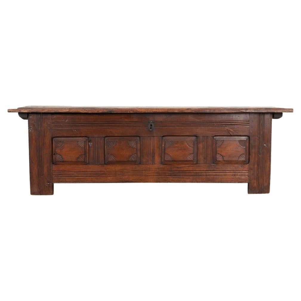 18th Century Oak Coffer with Drawer For Sale at 1stDibs