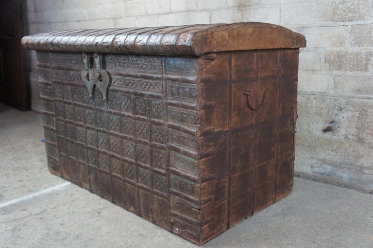 18th Century Spanish Colonial South Amierican Rustic Primitive Dome ...