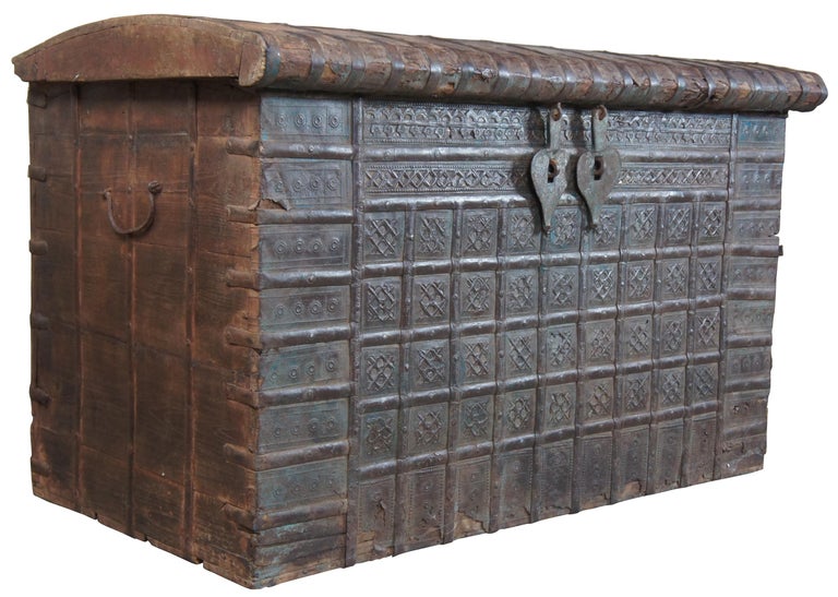 18th Century Spanish Colonial South Amierican Rustic Primitive Dome ...