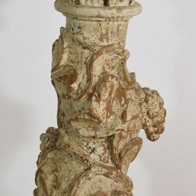 18th Century Spanish Hand Carved Wooden Column at 1stDibs