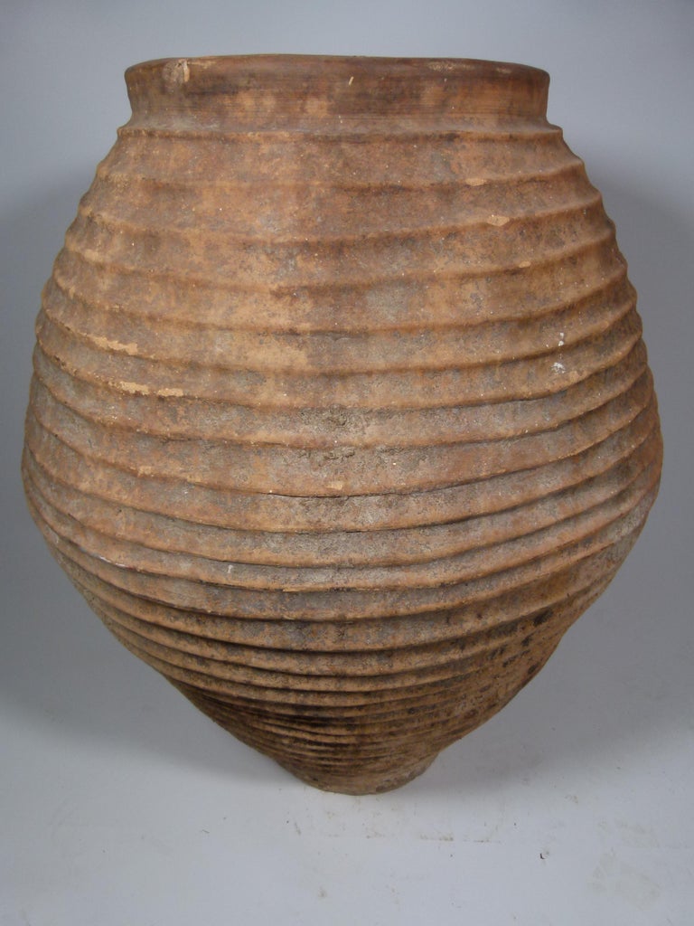 18th Century Spanish Red Clay Jar at 1stDibs