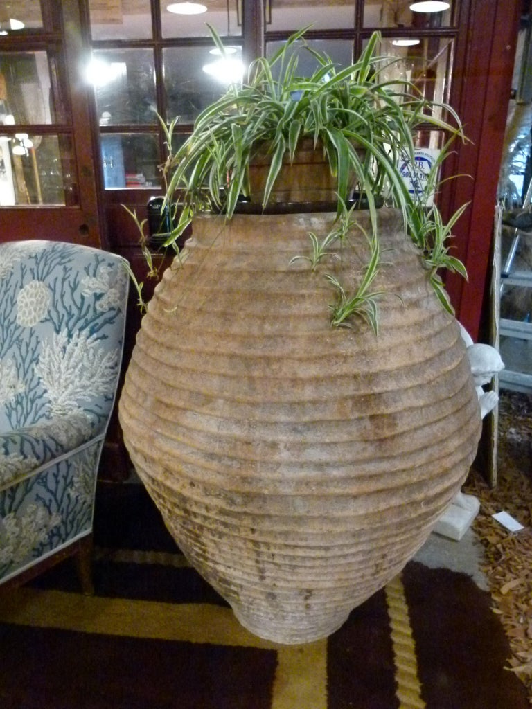 18th Century Spanish Red Clay Jar at 1stDibs