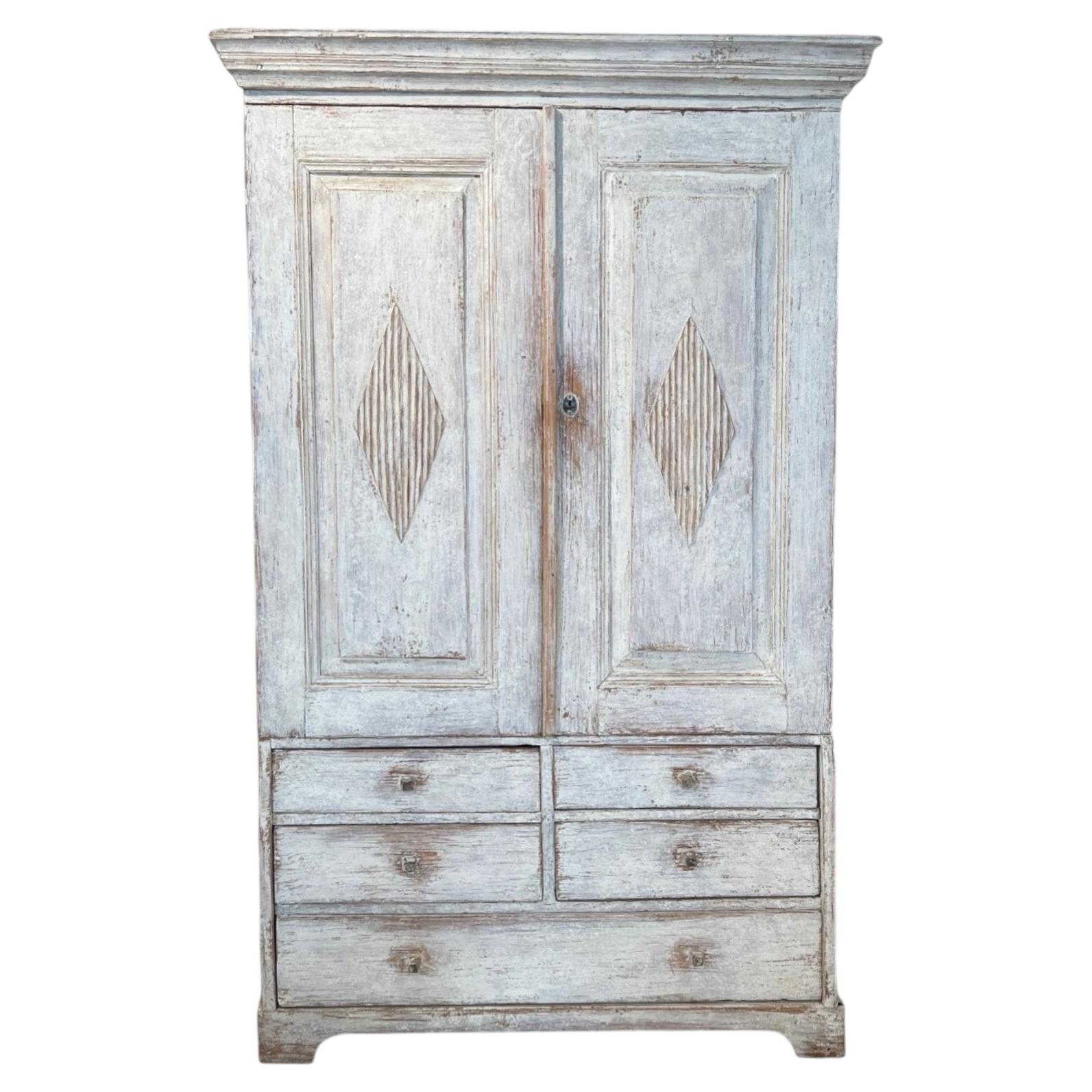 18th Century Swedish Gustavian Cabinet with Reeded Diamonds For Sale at ...
