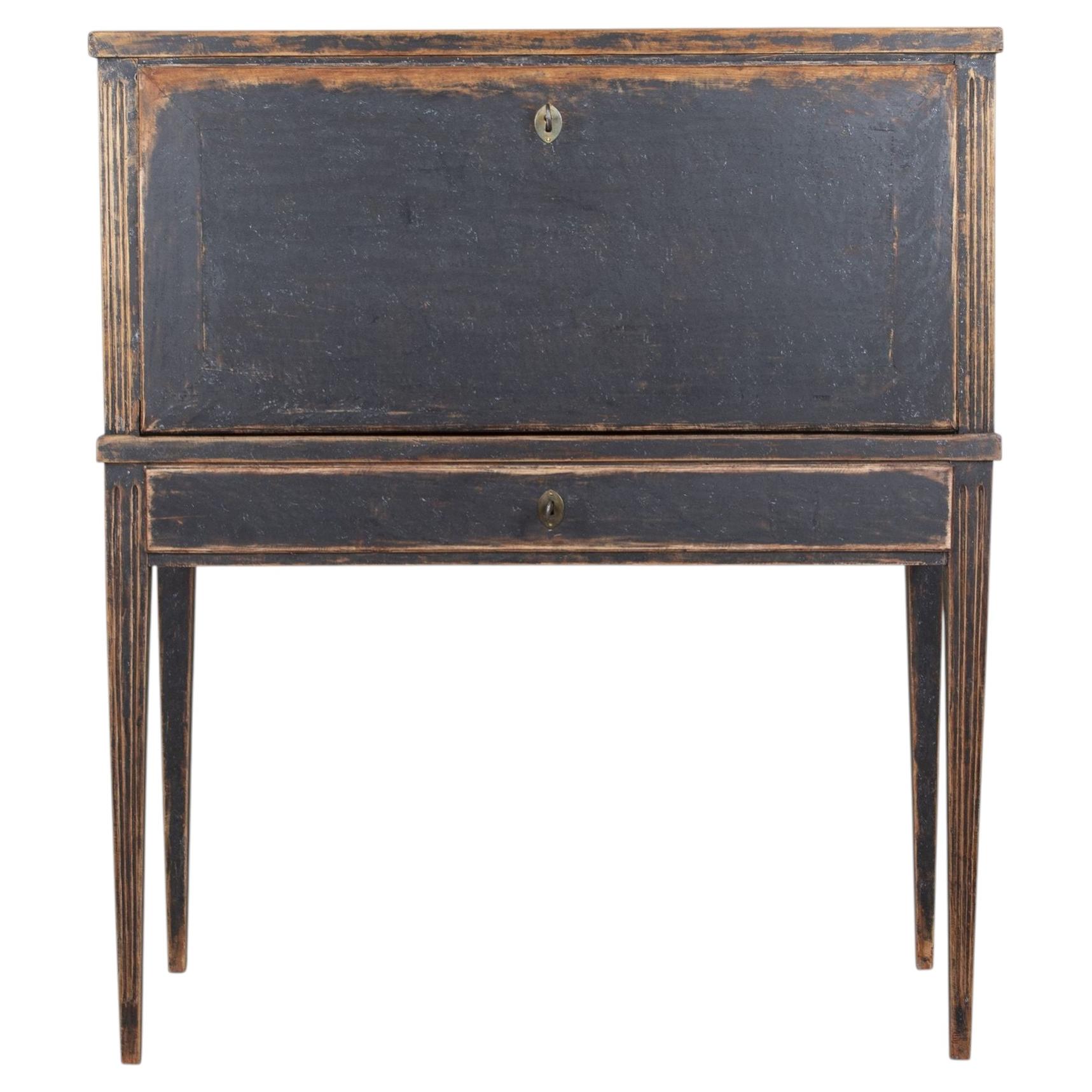 Elegant Swedish Gustavian Desk with Fluted Decor and a Large Drawer ...