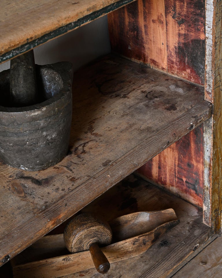 18th Century Swedish Gustavian Wall Plate Rack For Sale at 1stDibs