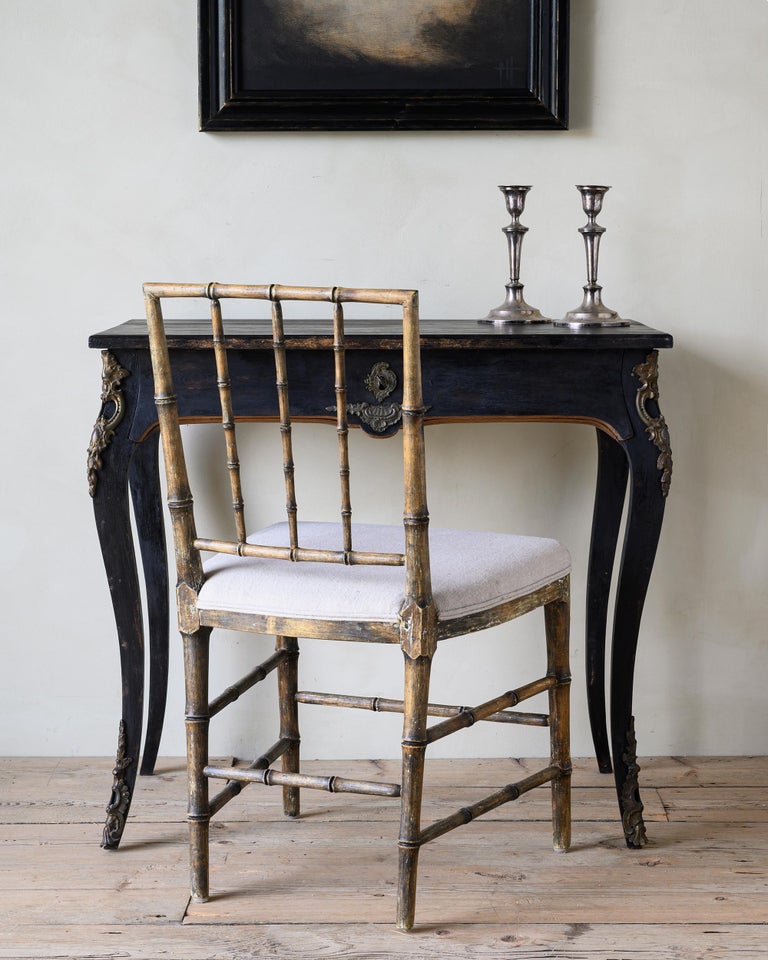 18th Century Swedish Rococo Desk For Sale at 1stDibs