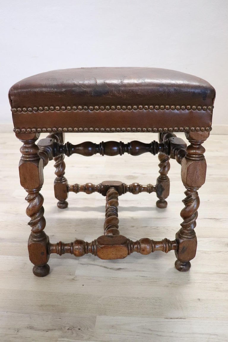 18th Century Turned Walnut and Leather Antique Stool For Sale at 1stDibs