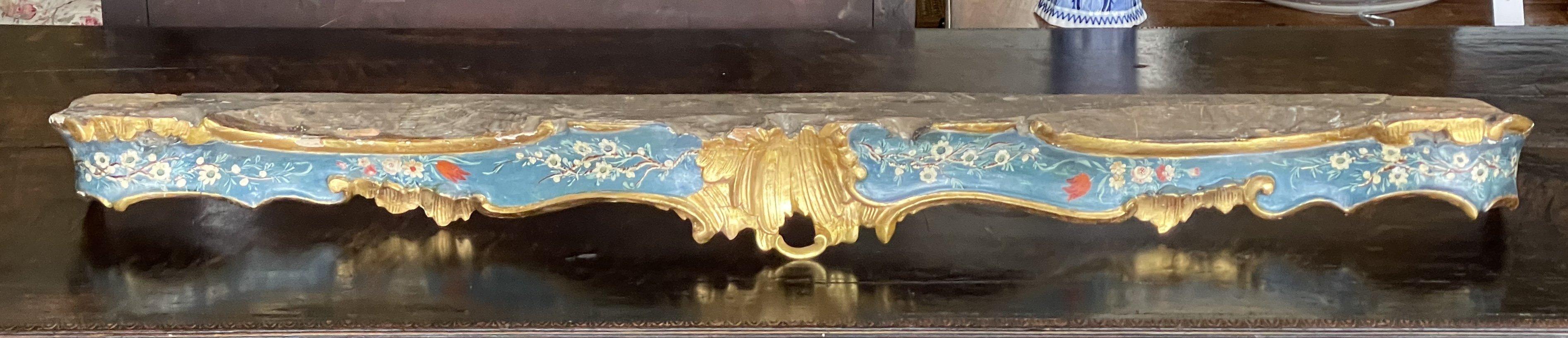 18th Century Venetian Carved and Painted Pelmet For Sale at 1stDibs