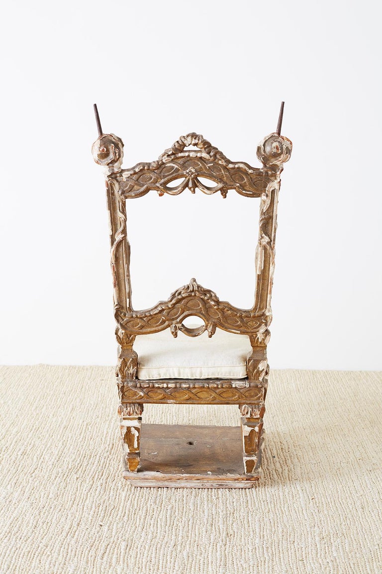 18th Century Venetian Neoclassical Parade Chair or Kings Chair at ...