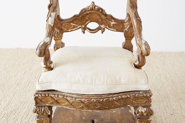 18th Century Venetian Neoclassical Parade Chair or Kings Chair at ...