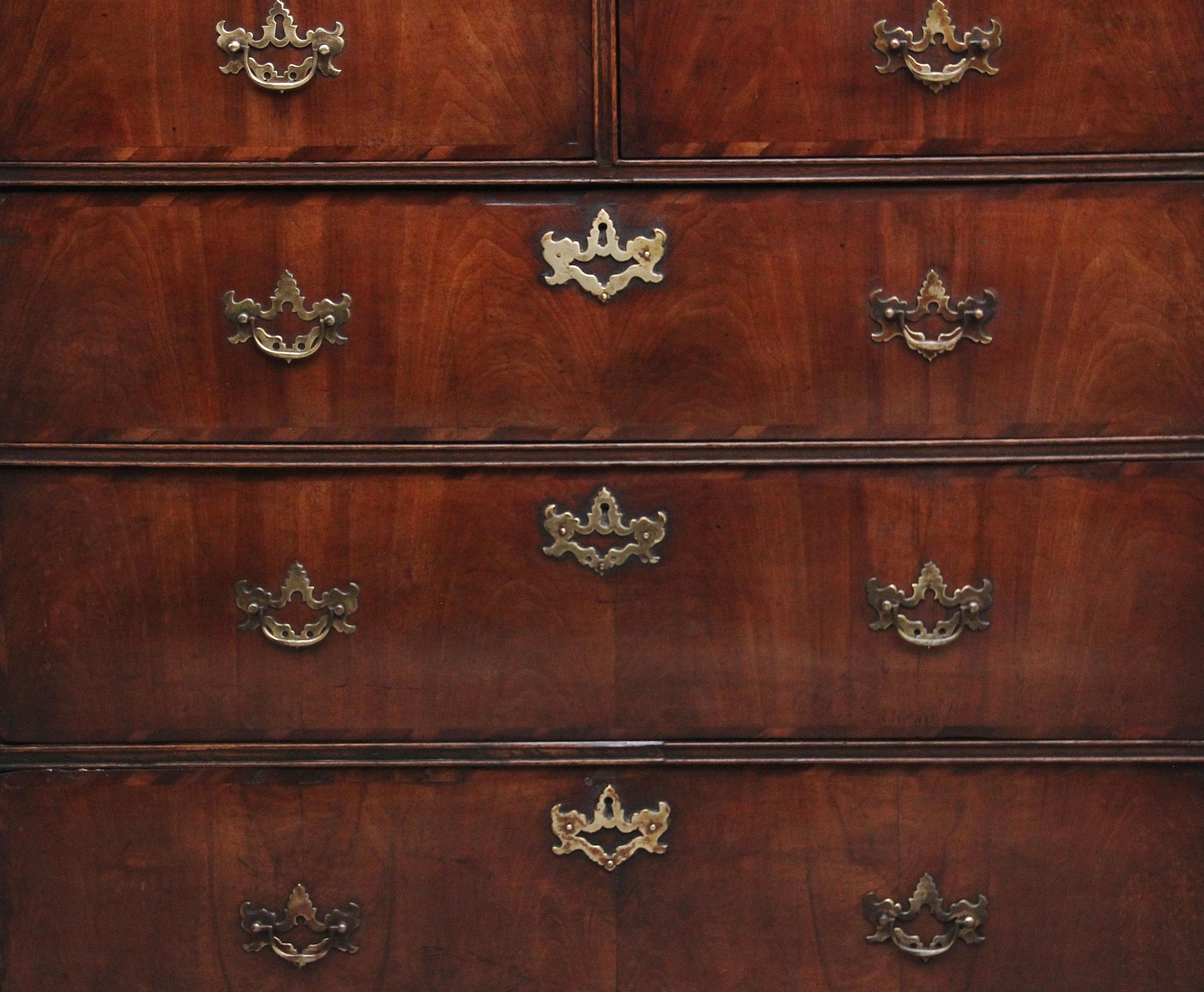 18th Century walnut chest of drawers For Sale at 1stDibs